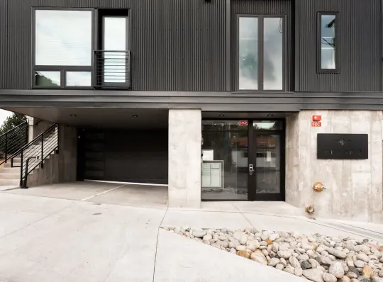 Rooftop Space And Modern Wfh Areas - Stunning Haven - Wheat Ridge, CO