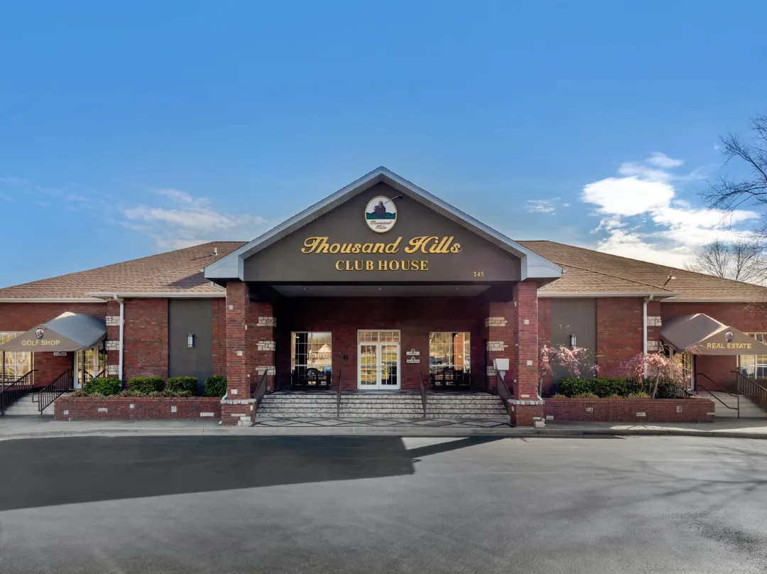 Stunning Course View And Cozy Sunroom Oasis - Elegant Golf Retreat - Branson, MO