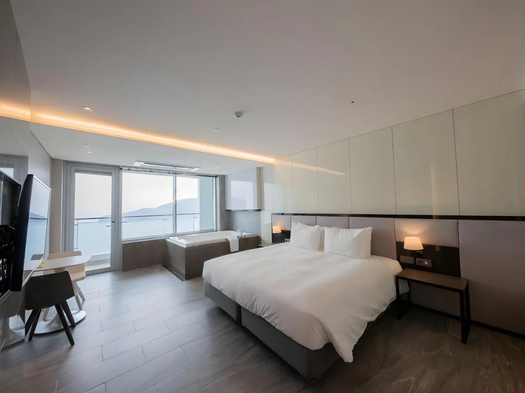 Ramada Suites Geoje - Geoje