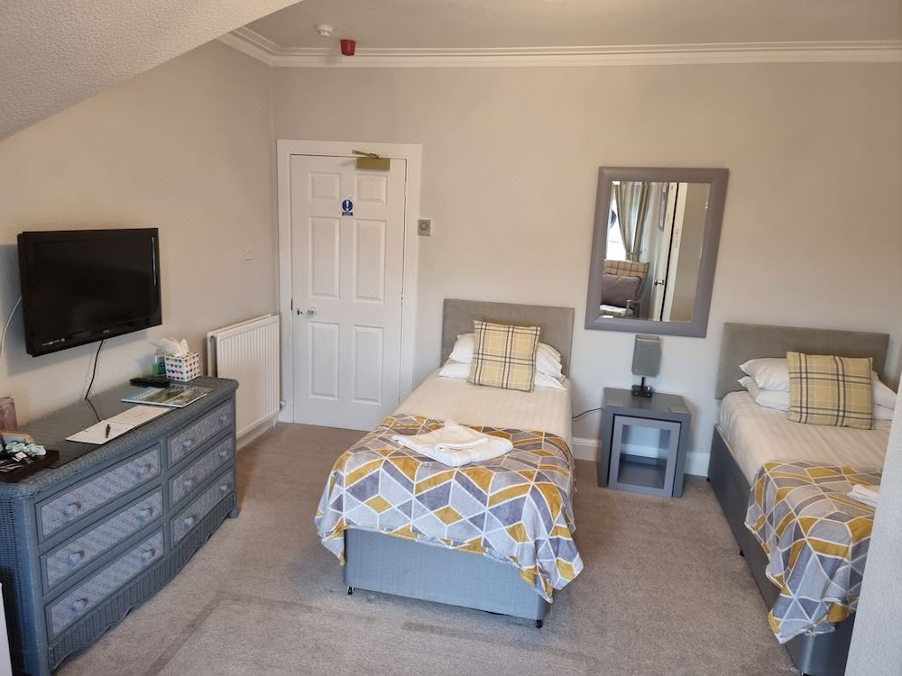 St Leonards Guest House - Largs