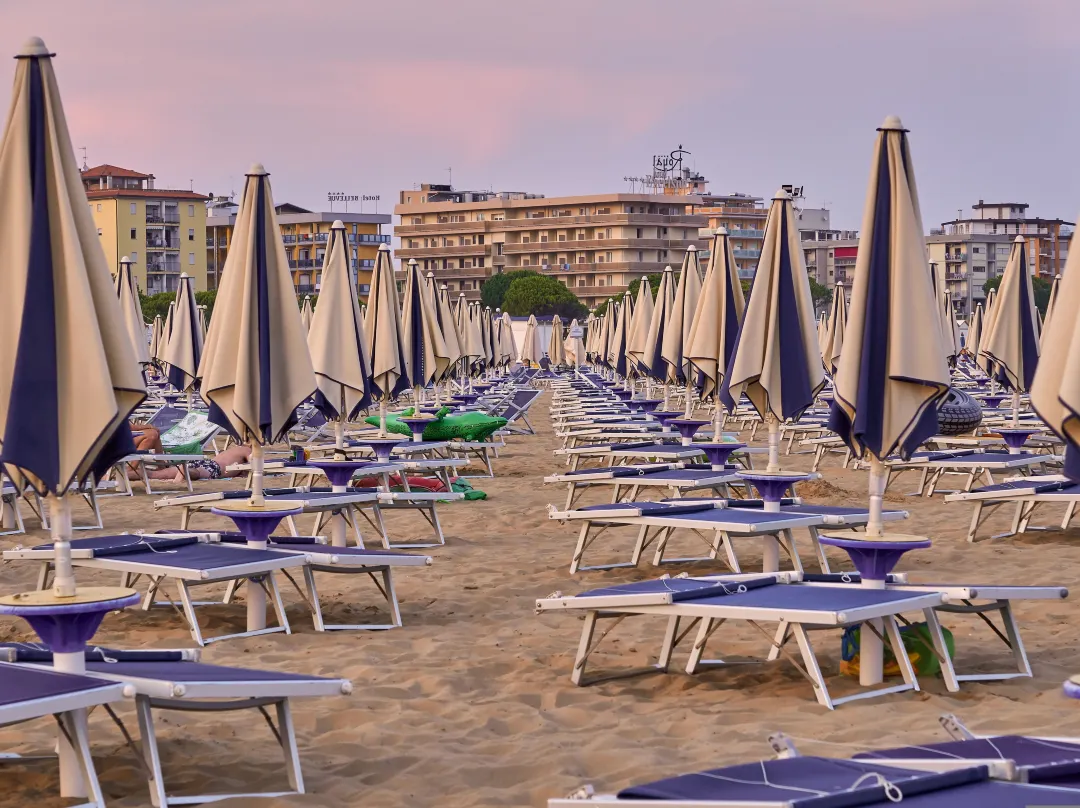 Alloggio Colorato Con Balcone A Bibione - Bibione