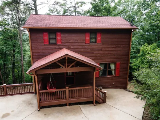 Mountain Views And Cozy Fire Pit - Charming Treetop Retreat - Ellijay