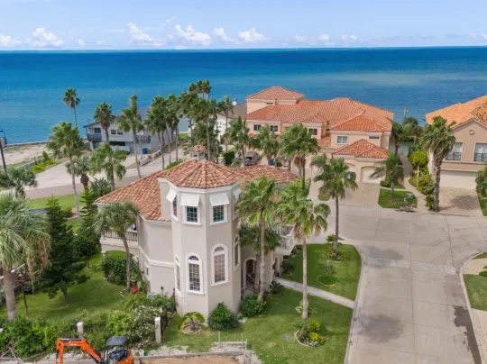 Bay Harbor Cove: A Pinnacle Of Luxury Living - South Padre Island
