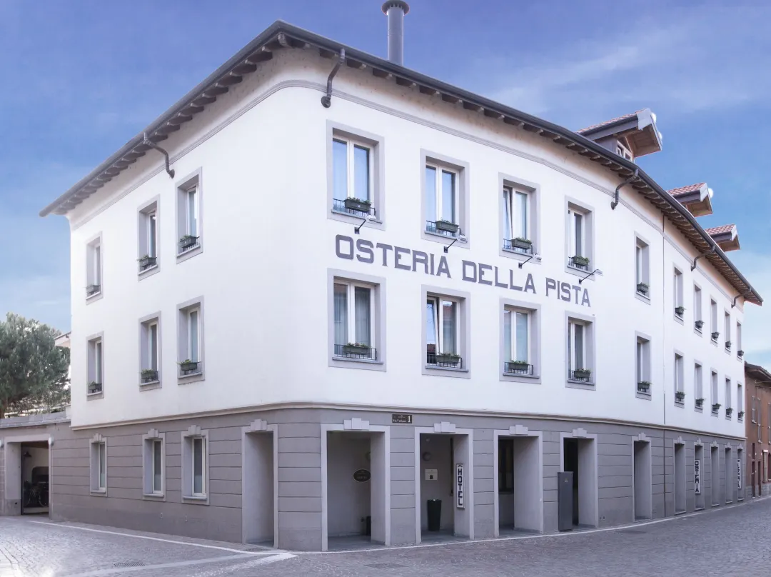 Hotel Osteria Della Pista - Lombardy