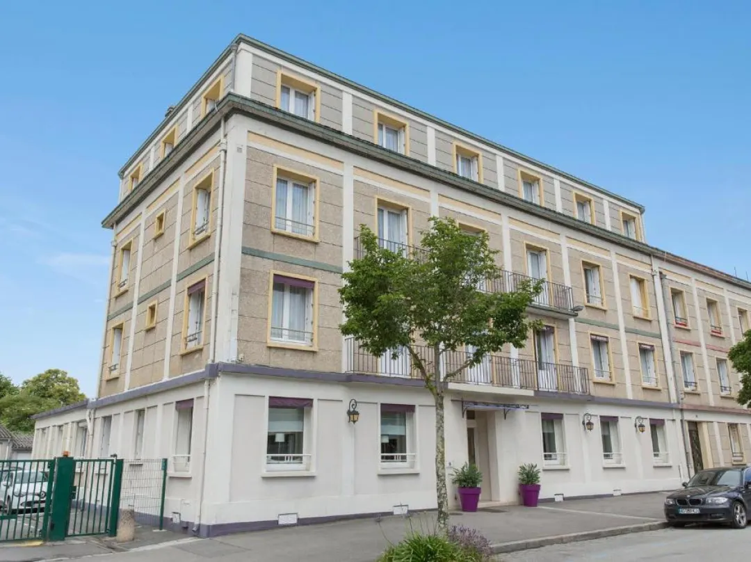 Brit Hotel Confort Cléria Lorient Centre - Lorient