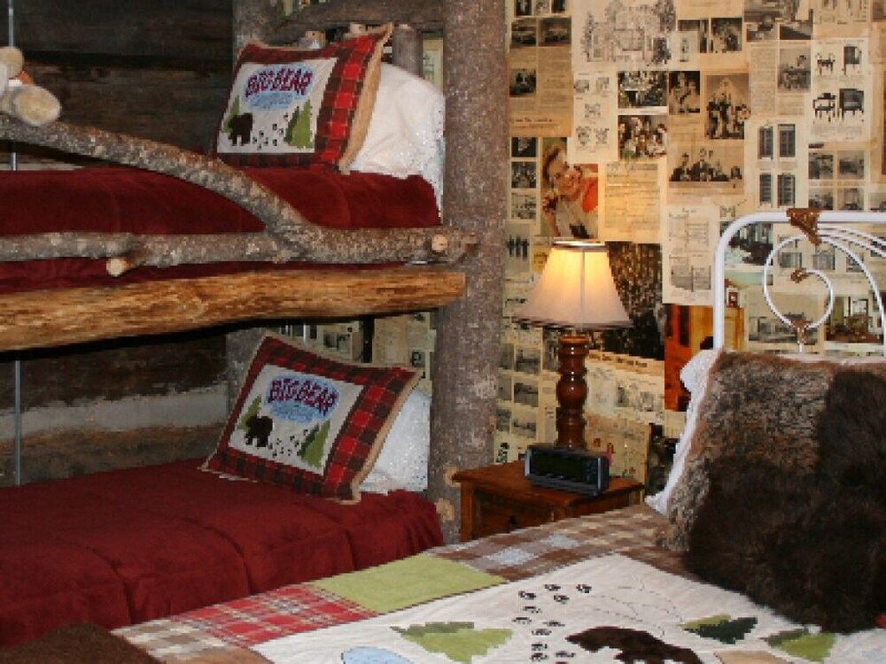 Olde Mill Inn Bed & Breakfast - New Tazewell, TN