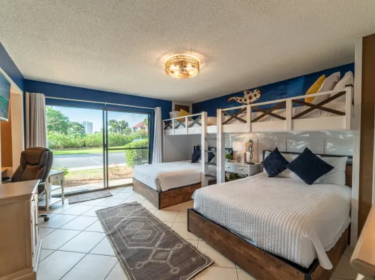 Pond View And Beach Access With Resort Amenities - Gorgeous Tranquil Villa - Panama