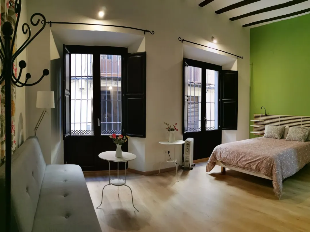 El Granado Hostel - Granada