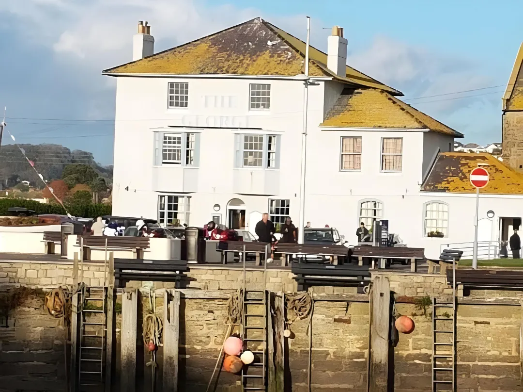 The George - Bridport