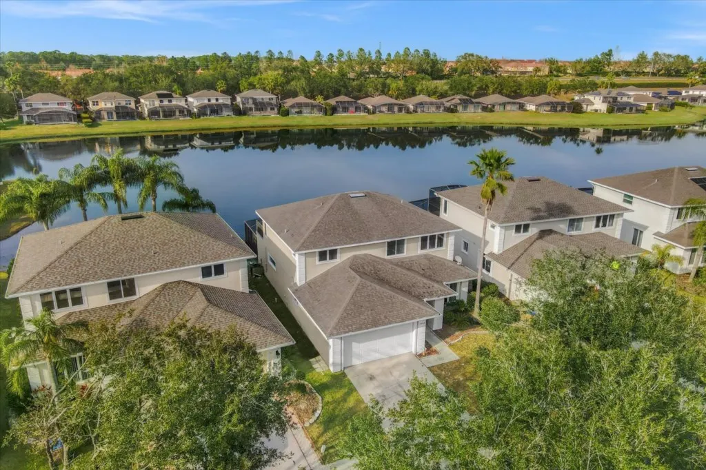 Private Screened-in Pool And Game Room - Stunning Family Oasis - Four Corners, FL