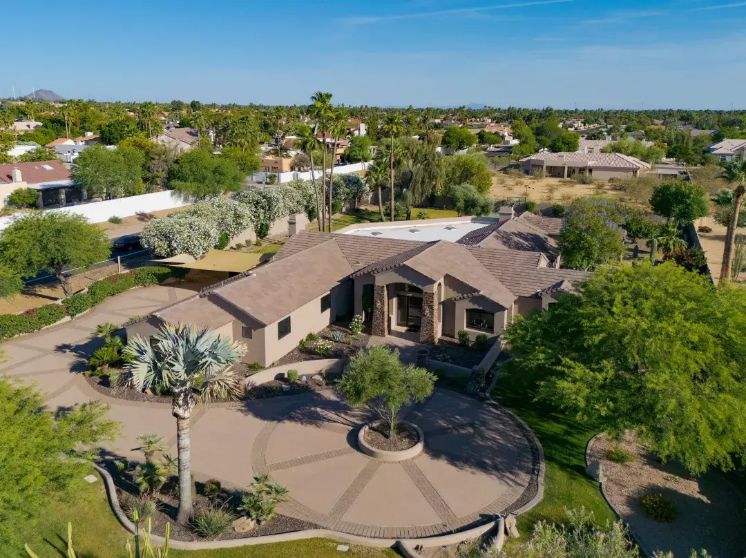 Large Pool, Hot Tub, Firepit And Gourmet Kitchen - Stunning Retreat - Fountain Hills, AZ