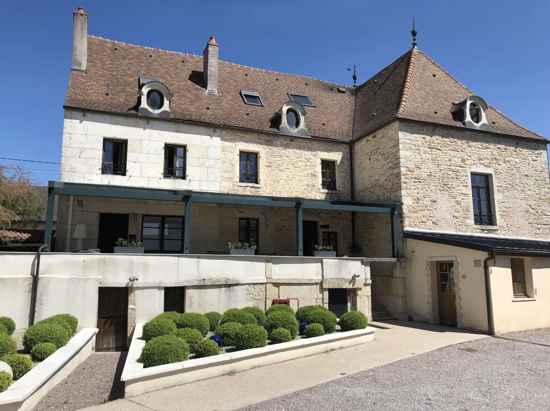 Logis L'hôtel D'arc - Côte-d'Or