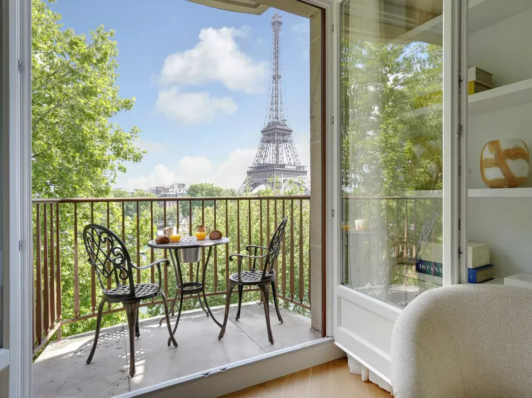 Luxurious Apartment - 2br- 6p Eiffel Tower View - Île-de-France