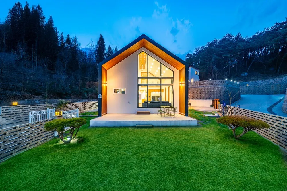 Gangneung Geonhangdokchae Pool Villa Pension - 강릉시