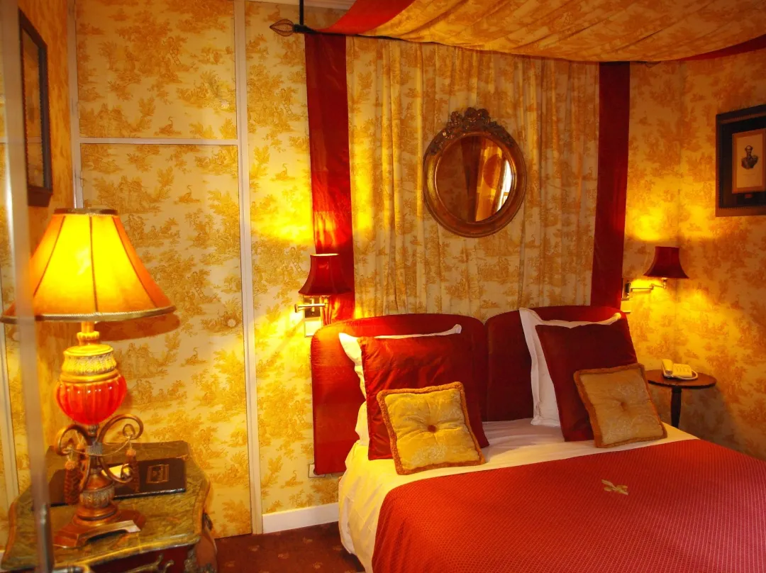 Hotel Le Saint Laurent - Saint-Laurent-des-Arbres