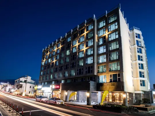 Ebenezer Hotel - Jeju-si