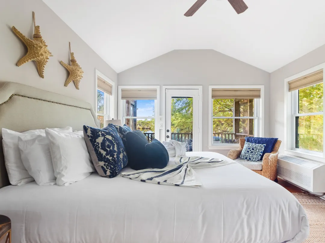 Private Dock And Serene Lagoon Views - Stunning Coastal Retreat - Mount Pleasant, SC