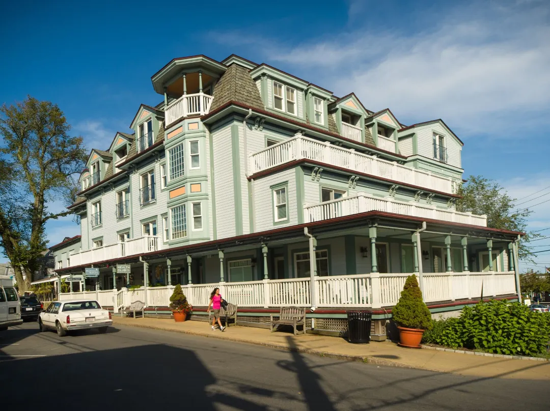 Mansion House Inn And Spa - Falmouth, MA