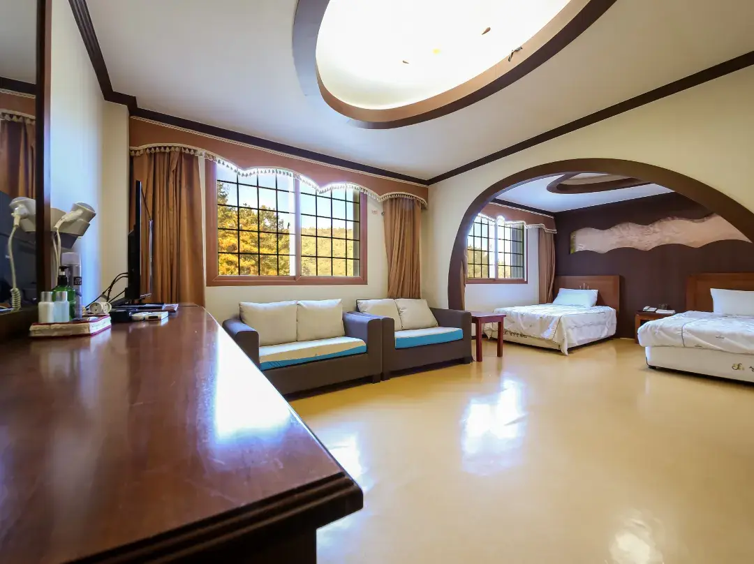 Hadong Seomjingang Hotel - Hadong-gun
