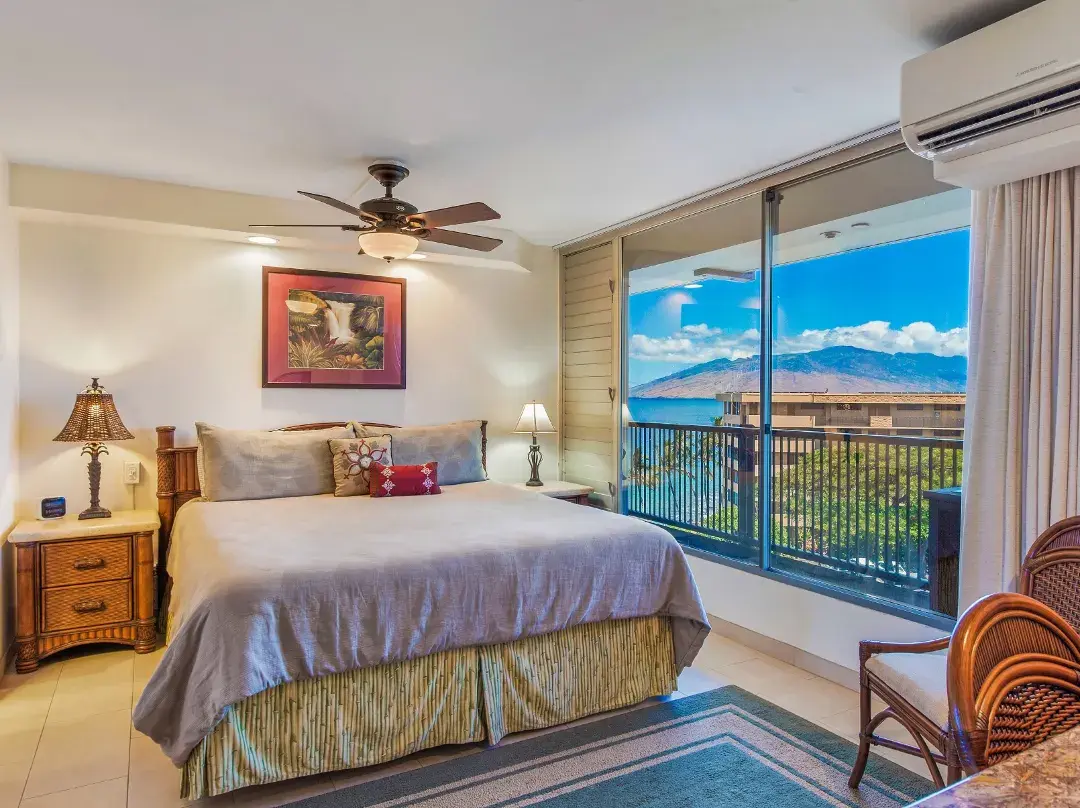 Picture Perfect Oceanfront Condo At Mana Kai Resort - Maui