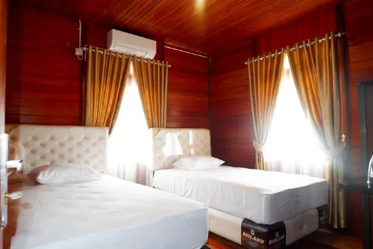 Imelda Resort - Padang