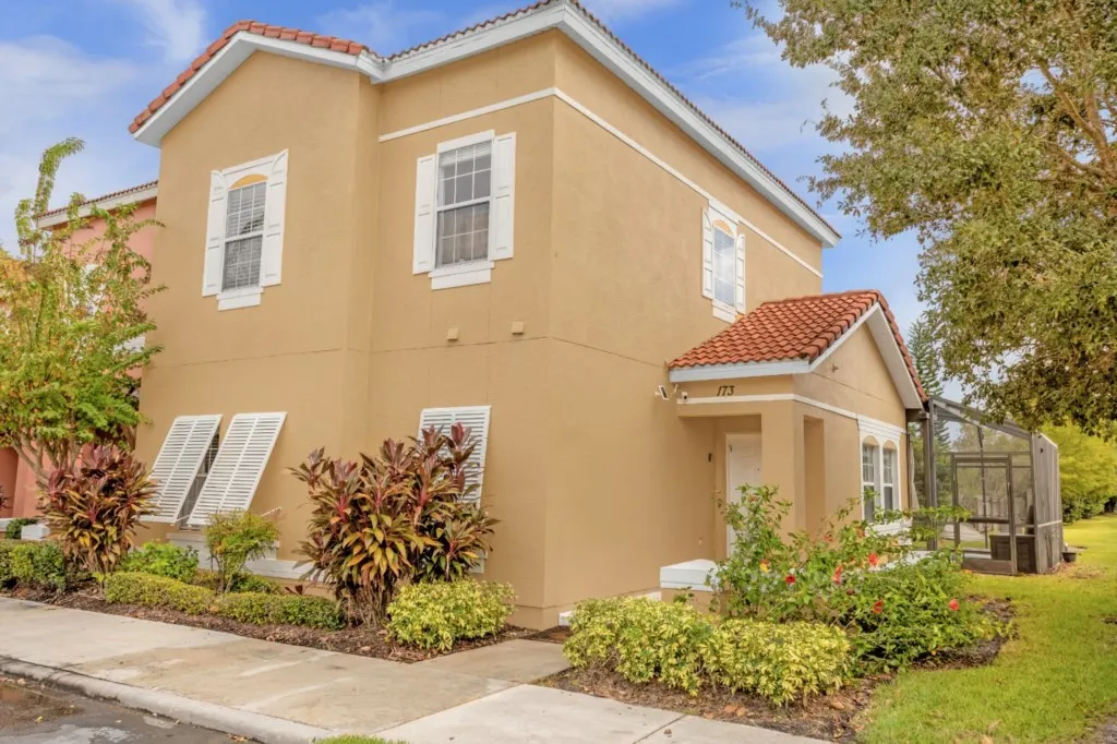 Screened-in Pool And Resort Amenities - Gorgeous Retreat - Kissimmee