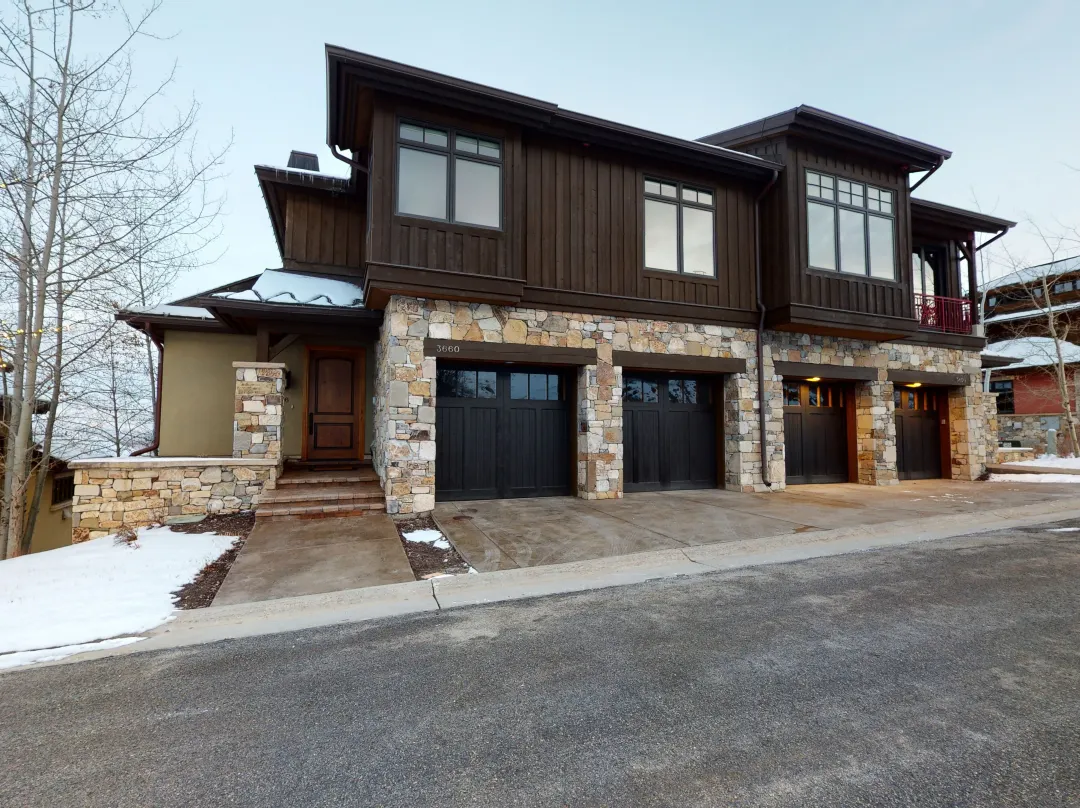 Private Hot Tub, Two-car Garage, Entertainment Room - Elegant Sanctuary - Utah