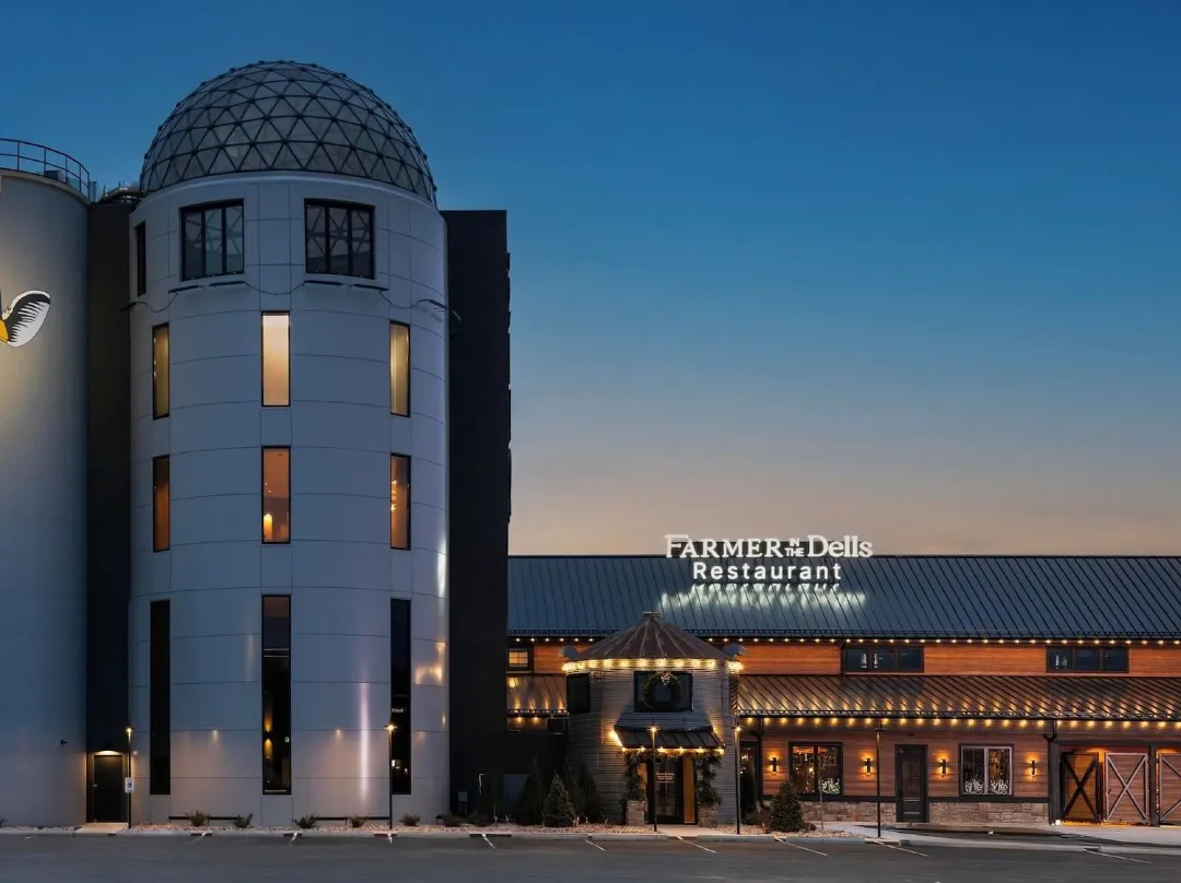 The Wisconsin Hotels & Conference Center - Baraboo, WI