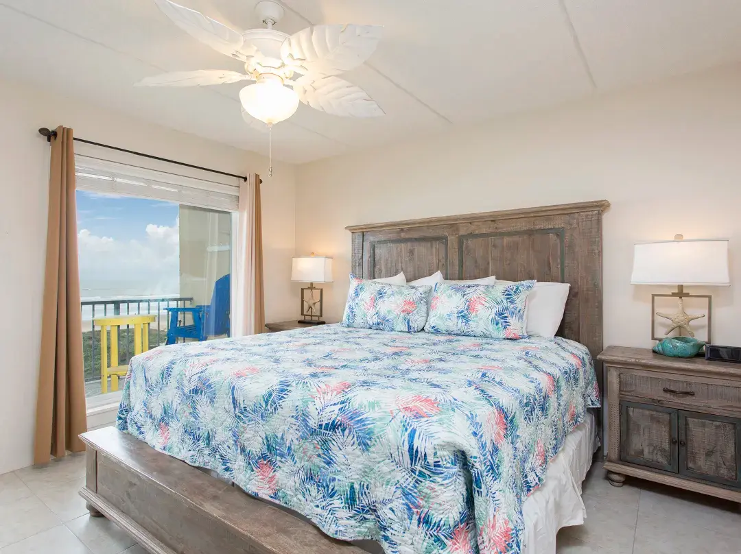 Oceanfront Balcony And Direct Beach Access - Serene Coastal Retreat - South Padre Island, TX