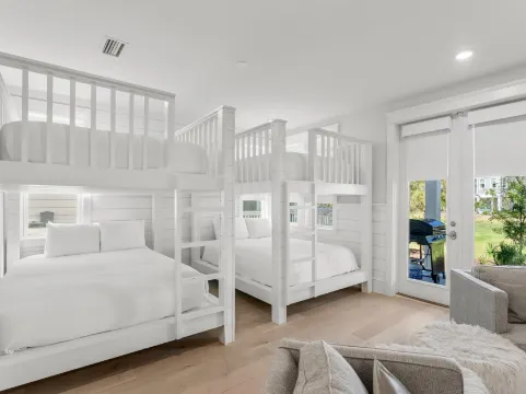 Prominence The Sleeping Queens - Rosemary Beach, FL