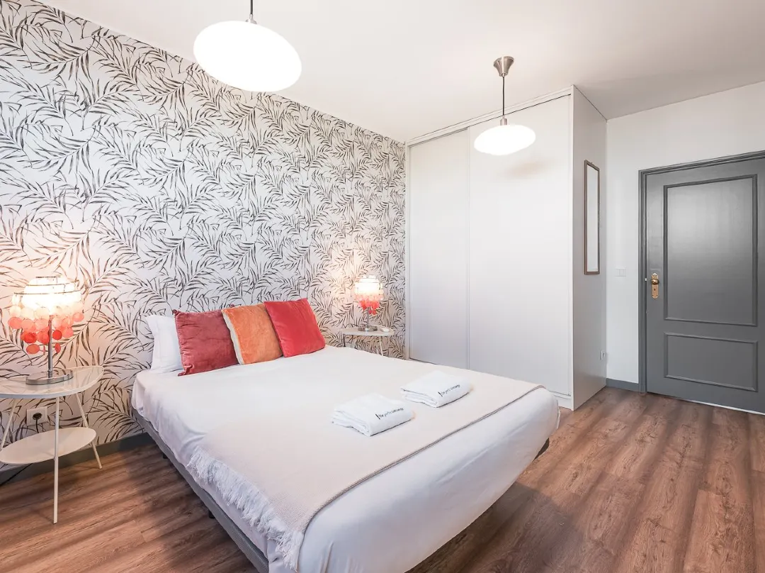 Guestready - Red Stripes - Ramalde