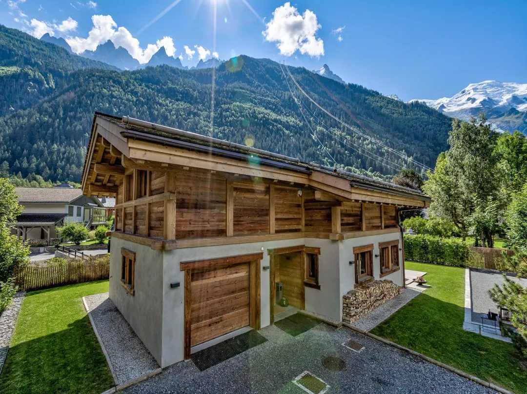 Chamonix Haven With Hot Tub & Sauna - Chamonix