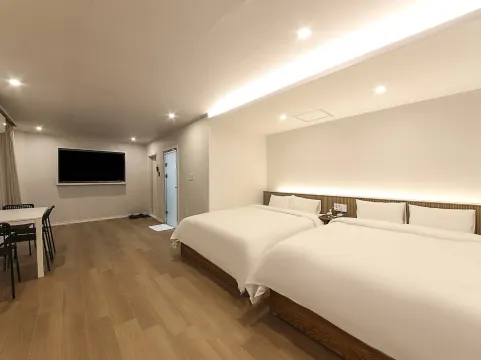 Busan Gwangan Holic Story Hotel - Busan