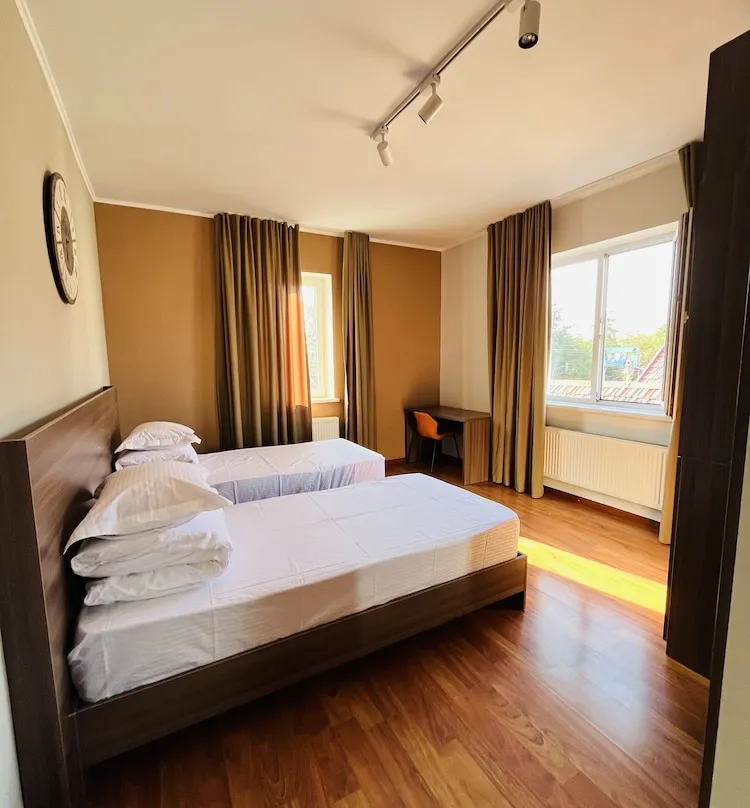 People Guest House - 比什凱克