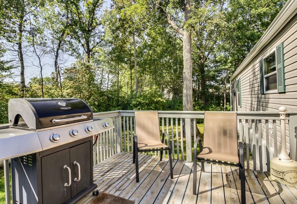 Lake of the Woods & Rainy River Fishing Base Camp! | Trip.com