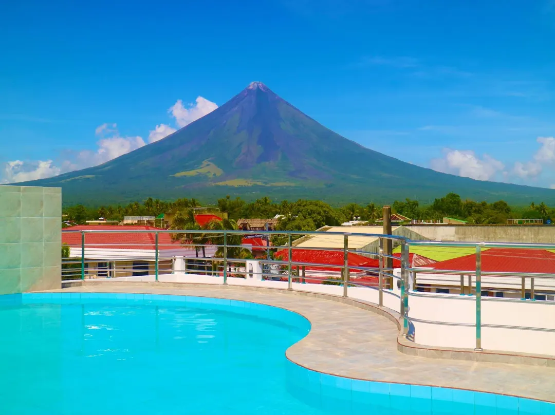 Vela Hotel - Legazpi City