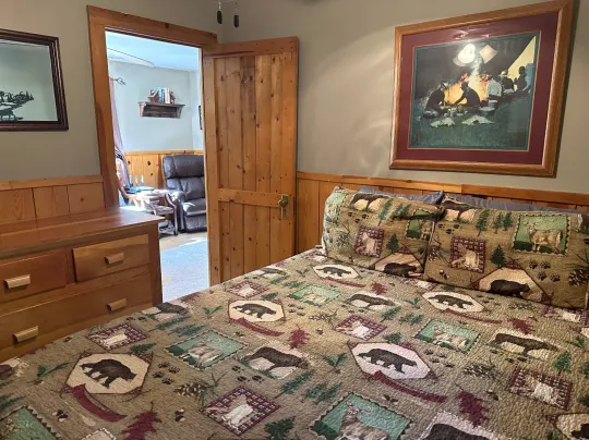 Charming Cabin Retreat With Cozy Firepit - Rustic Mountain Haven - Taos Ski Valley, NM