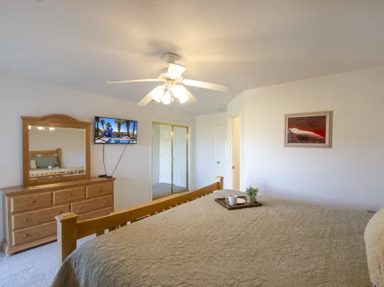 Extravagant Views And Shared Pools - Stylish Southern Utah Retreat - St. George, UT