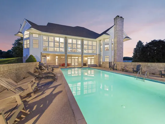 Stunning Ranch With Heated Pool And Expansive Views - Luxurious Retreat - Crystal Lake, IL