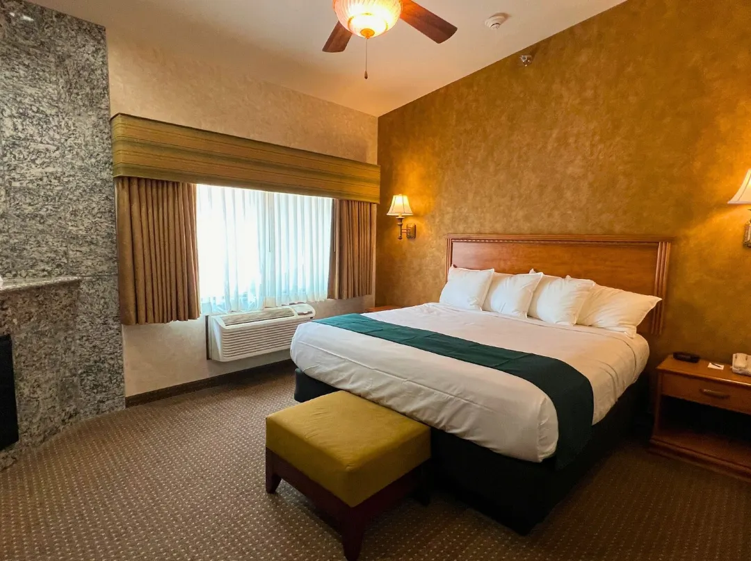 Rushmore Express & Suites - Mount Rushmore, SD