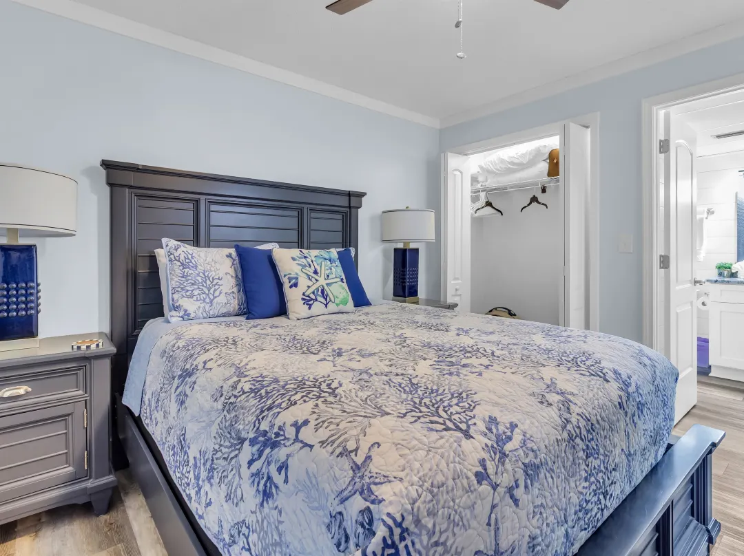 Stunning Gulf Views And Nautical Decor - Charming Coastal Getaway - Panama City Beach, FL