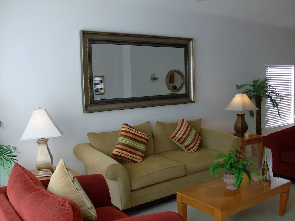 5 Bedroom Executive Home With Private Pool And Spa - Haines City, FL
