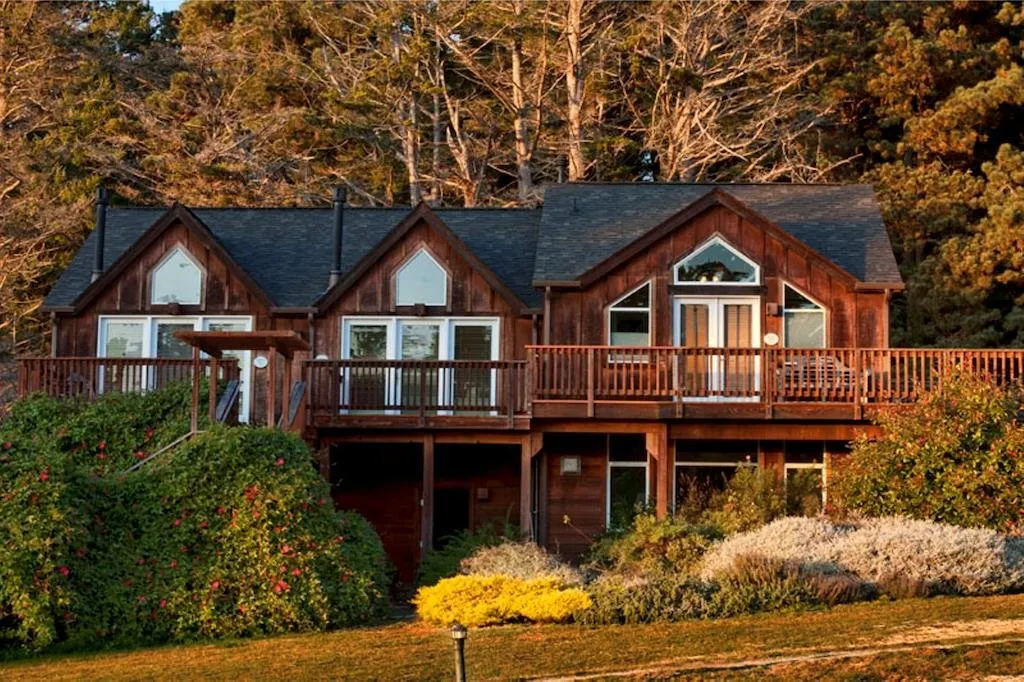 Inn At Schoolhouse Creek - Mendocino