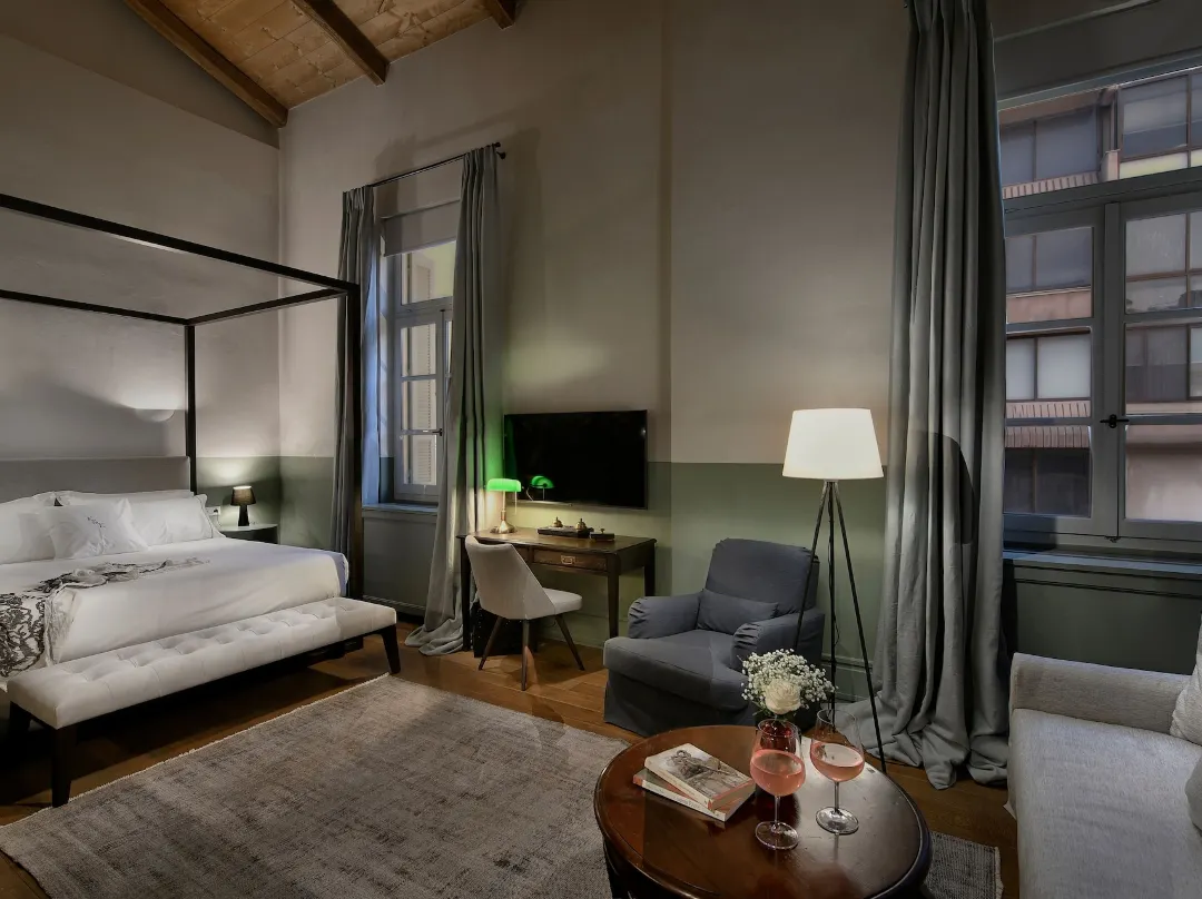 Athinaidos Quarters By K&k - Athens