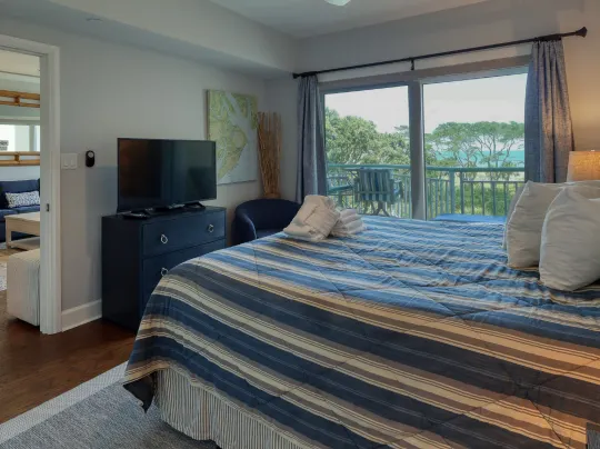 Dramatic Ocean Views And Private Balcony - Stylish Coastal Retreat - Tybee Island, GA