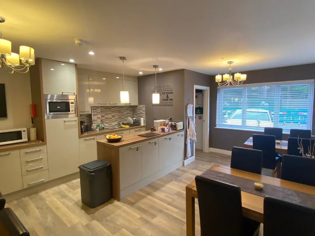 Deepcut Lodge Bed & Breakfast Self Service - Berkshire