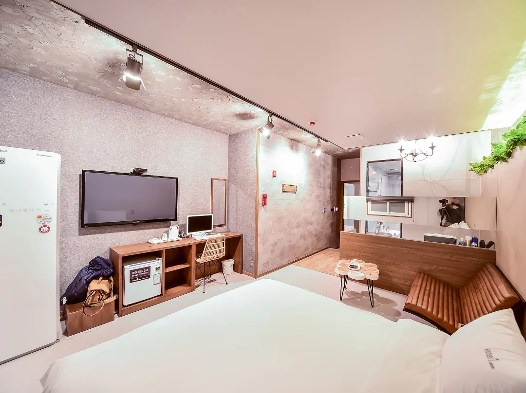 Hotel One At Jukdo Market In Pohang - 해도동