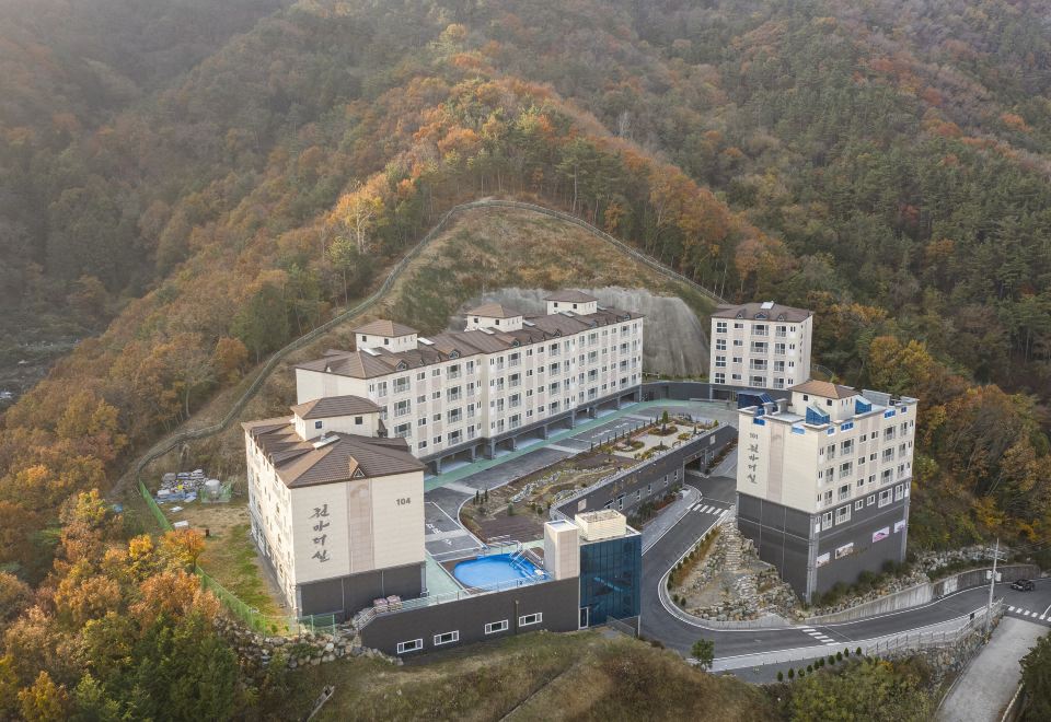 Geoje Cheonma the Hill,Geoje-si - Updated 2024 Reviews & Prices | Trip.com