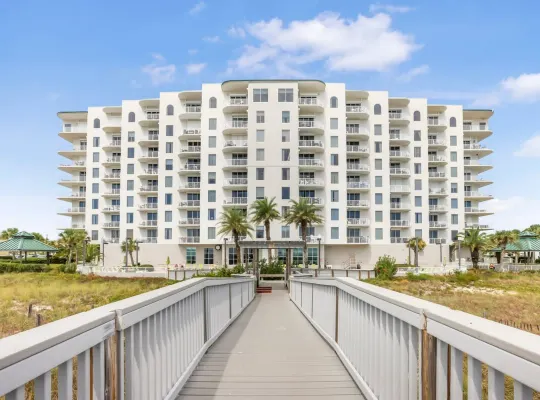 Gulf Front Oasis With Indoor And Beach-side Pools - Luxurious Retreat - Perdido Key, FL