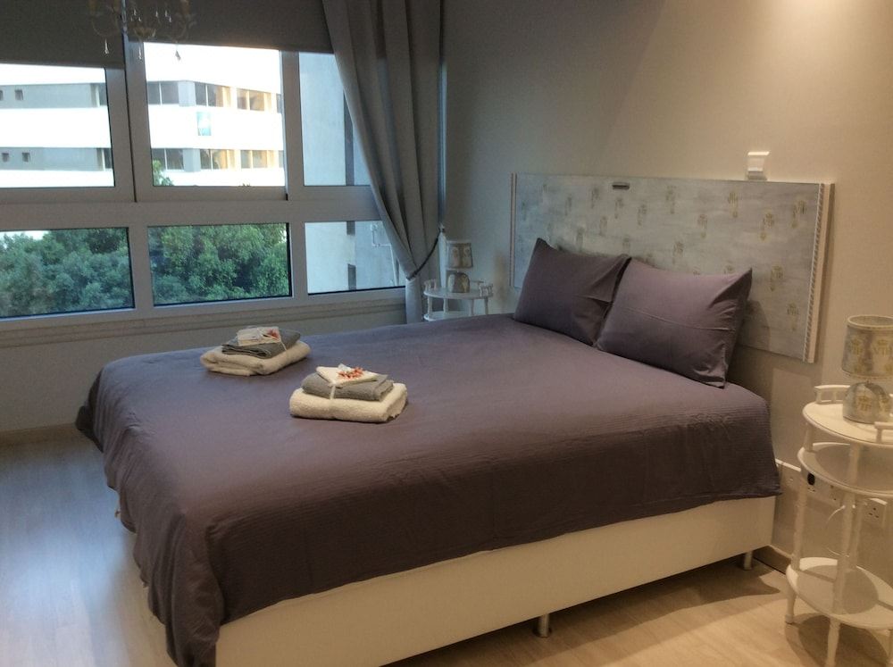 The Central Suites - Никосия